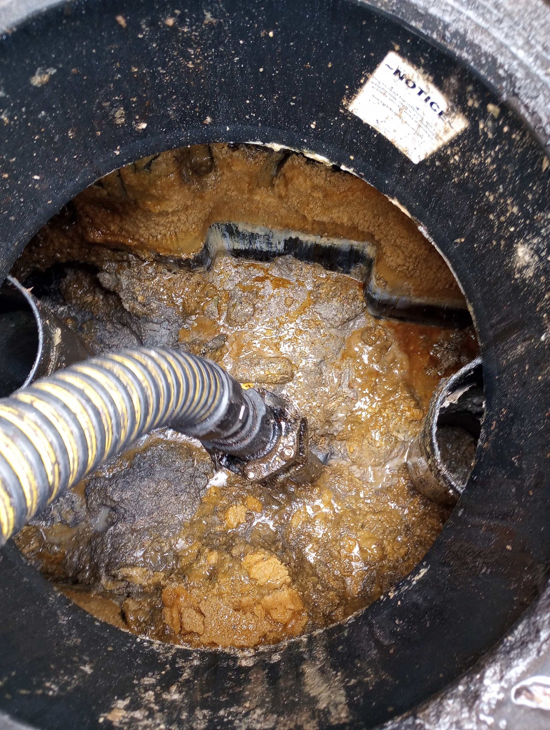 Best Grease TRAP Cleaning in LOS ANGELES & Used COOKING Oil Collection